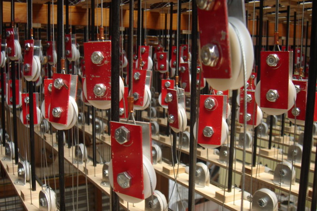 Double Raindrop – Reuben Margolin – Kinetic Artist